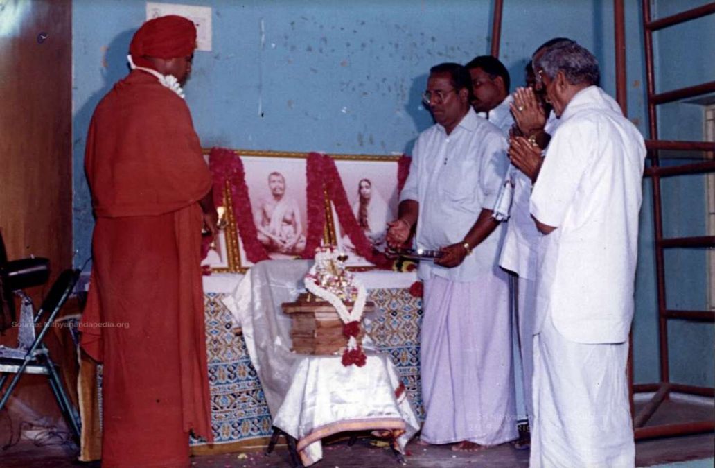 April 14 2001 - nithyanandapedia.org