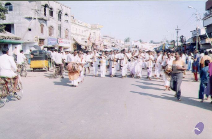 December 19 2003 - nithyanandapedia.org